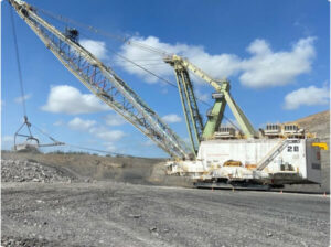 Ever wonder what it's like to be a dragline operator? - Mining and ...