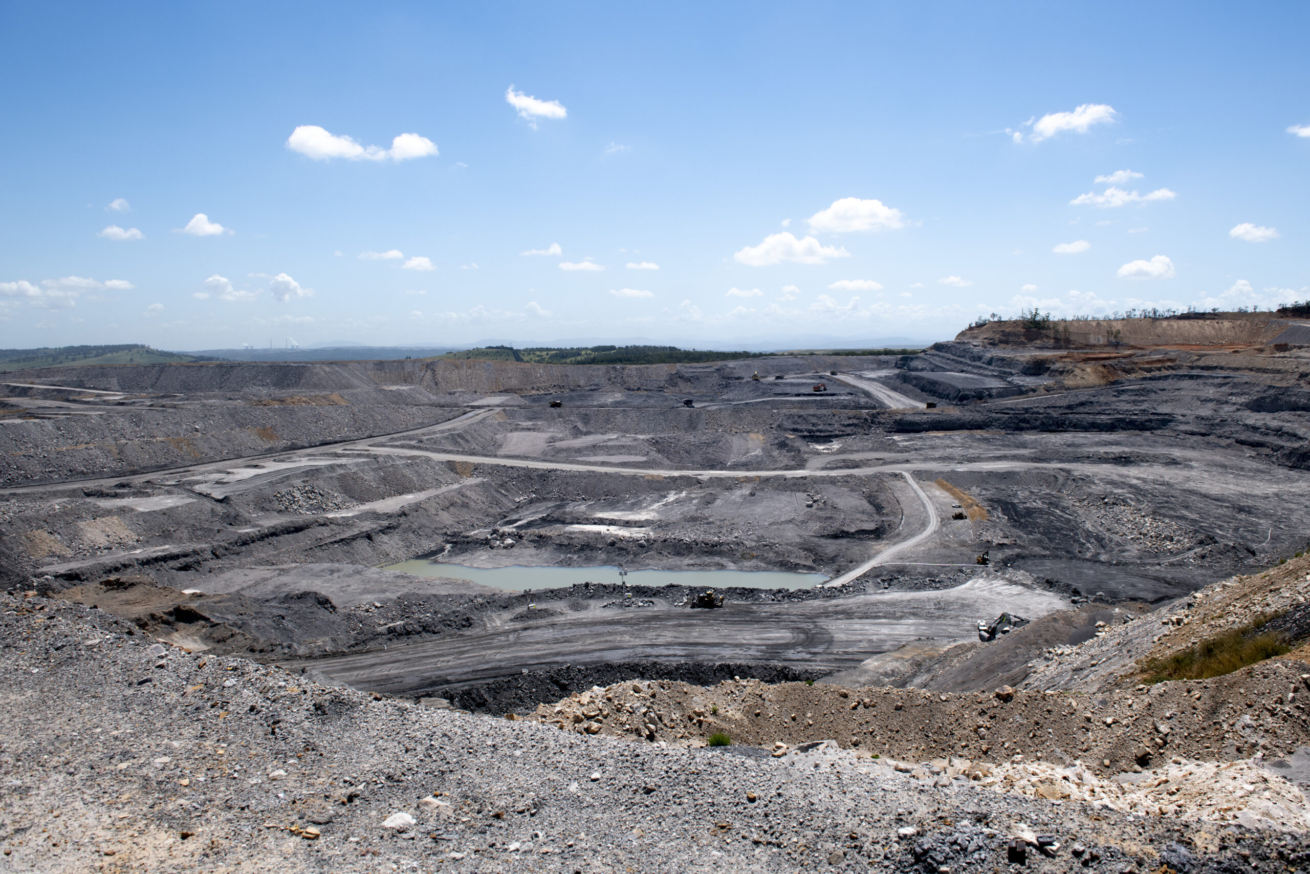 More cabs off the rank with MEU Same Job Same Pay applications - Mining ...